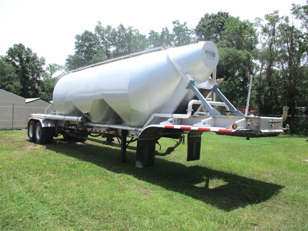 2011 Vantage 1000 CUBIC FT - HandshakeFleet