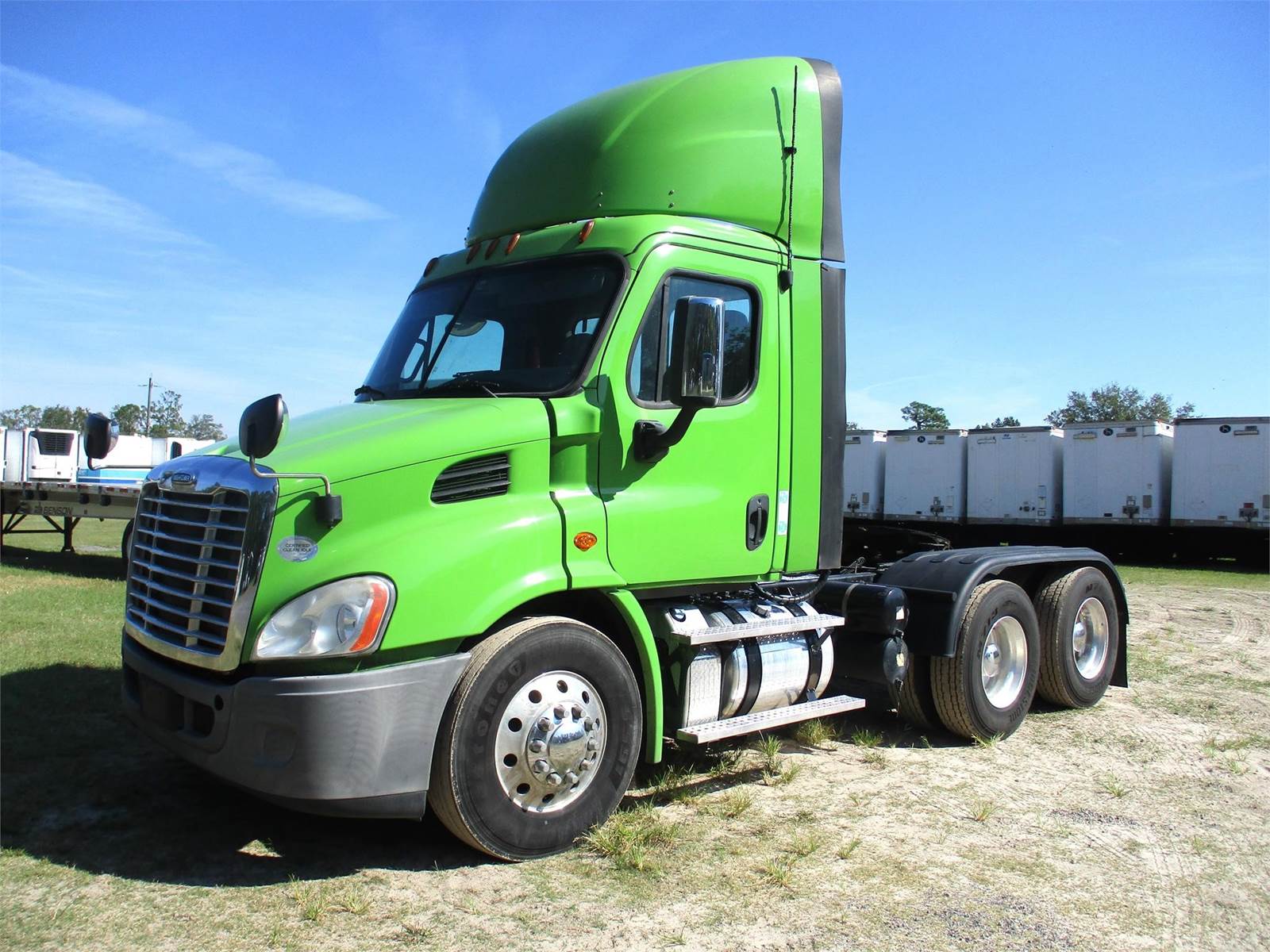 Freightliner Trucks - HandshakeFleet
