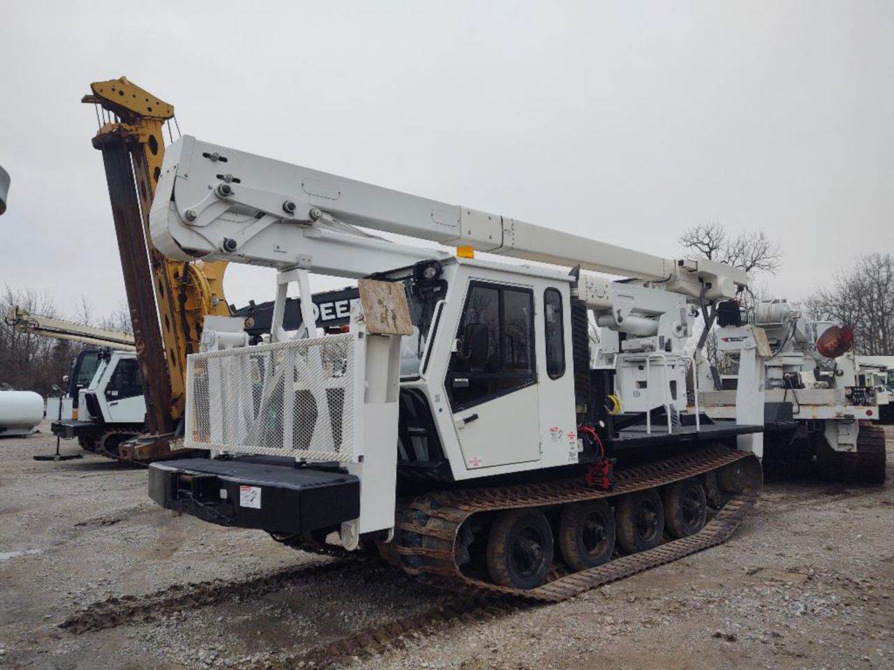 2008 CAMOPLAST GT2000 Boom / Bucket Truck - 250HP, Manual - HandshakeFleet
