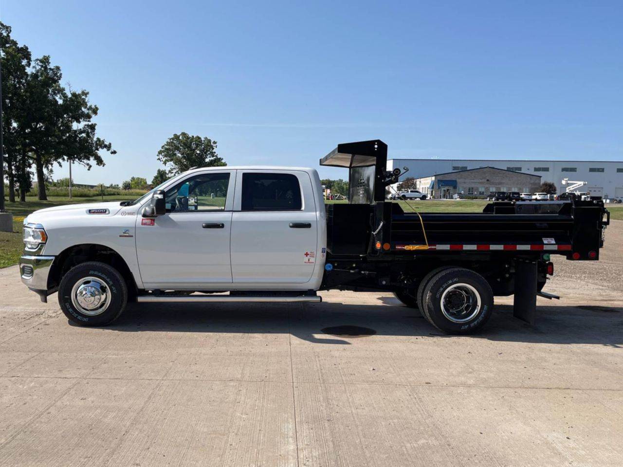 2023 RAM 3500 Dump Truck - Cummins 360HP - HandshakeFleet