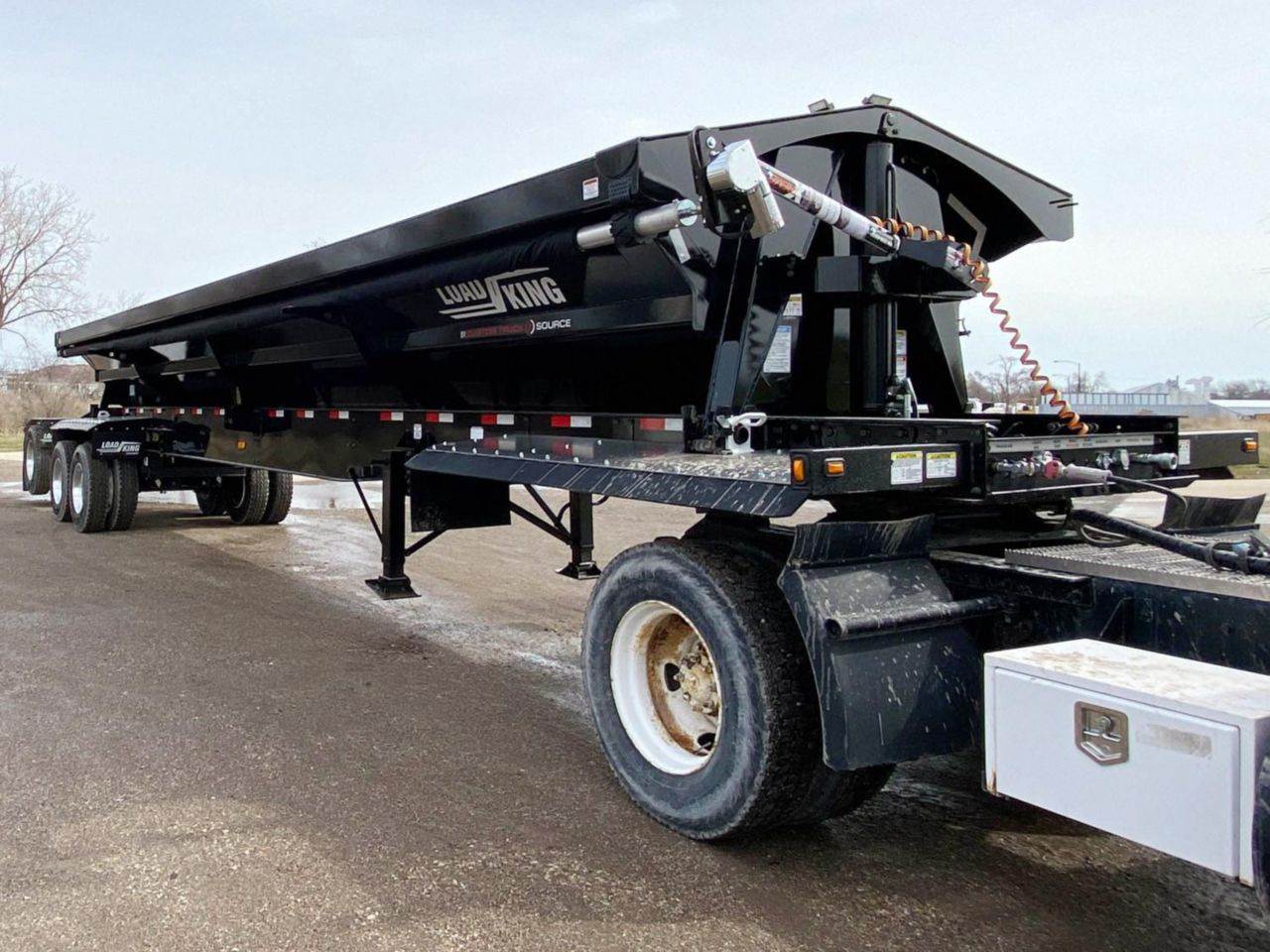 2023 Load King SD3528-3ST Side Dump Trailer - HandshakeFleet