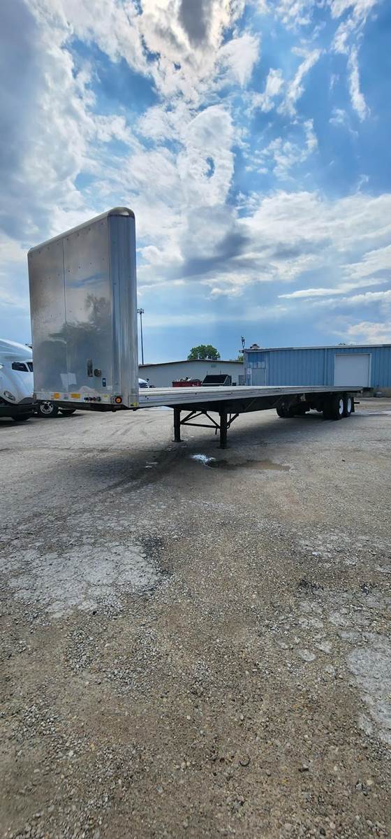 2014 UTILITY 48x102 Single Axle Flatbed Trailer - Air Ride - HandshakeFleet