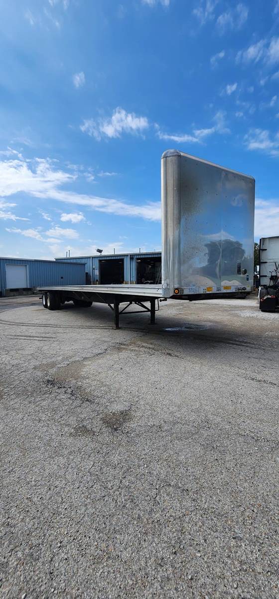 2014 UTILITY 48x102 Single Axle Flatbed Trailer - Air Ride - HandshakeFleet