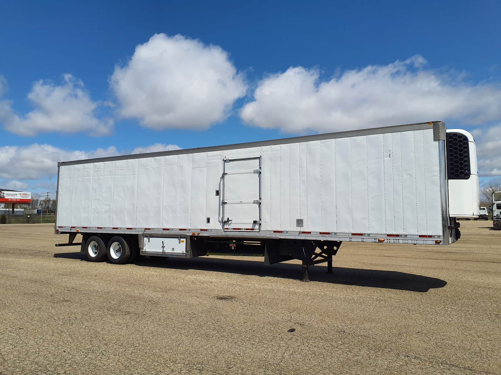 2014 UTILITY 48 ft Reefer Trailer - Swing Door, Liftgate, Thermo King ...
