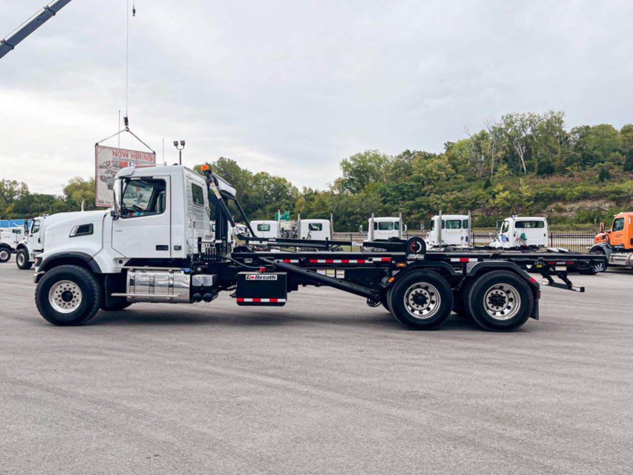 2024 Volvo VHD64 Roll Off Truck - D13 D, 455HP - HandshakeFleet