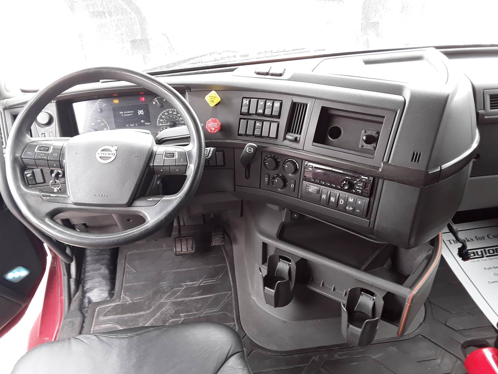 2018 Volvo VNL64T Sleeper Semi Truck - 48" None, 425HP, 12 - HandshakeFleet