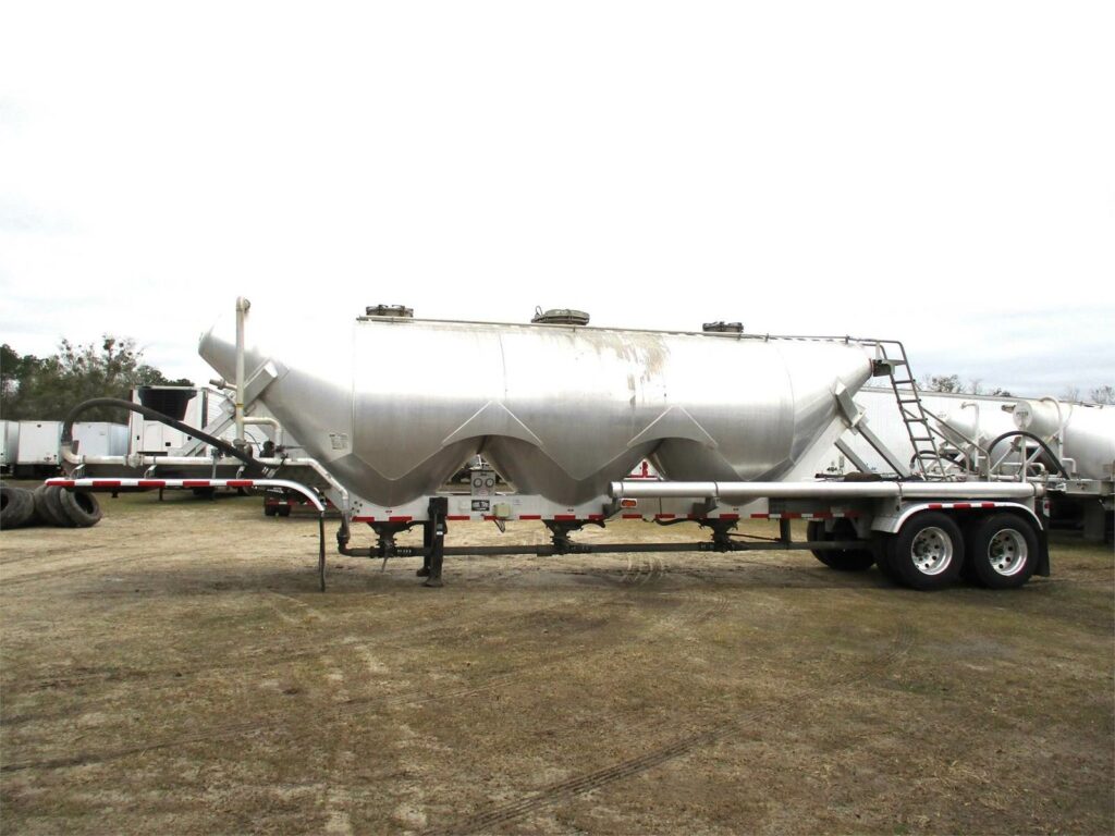 2020 Southern Welding ALUMINUM 1000 CUBIC FT PNEUMATIC TANKER ...