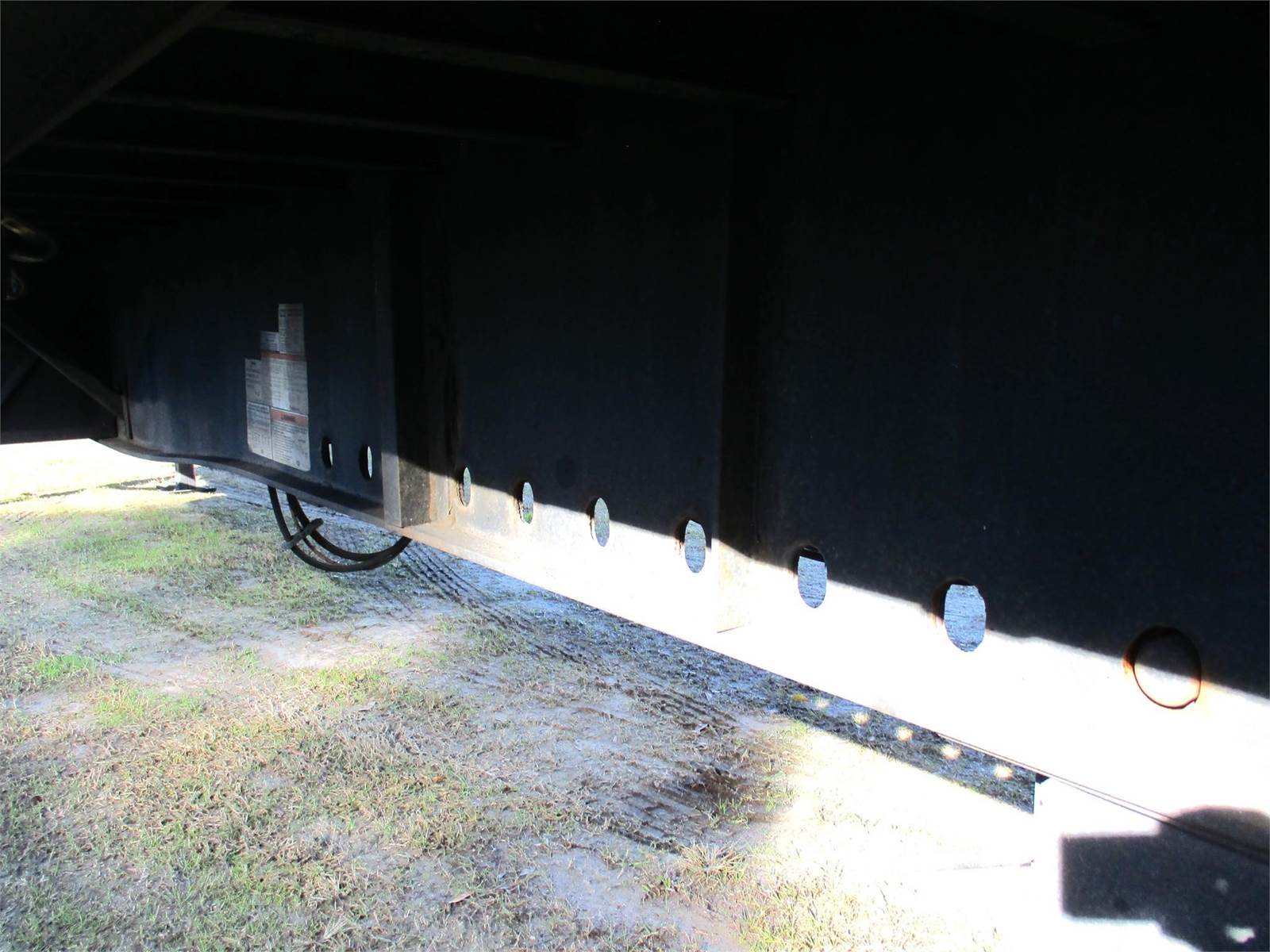 2008 UTILITY 48X102 MOFFETT KIT CLOSED SLIDING TANDEM - HandshakeFleet