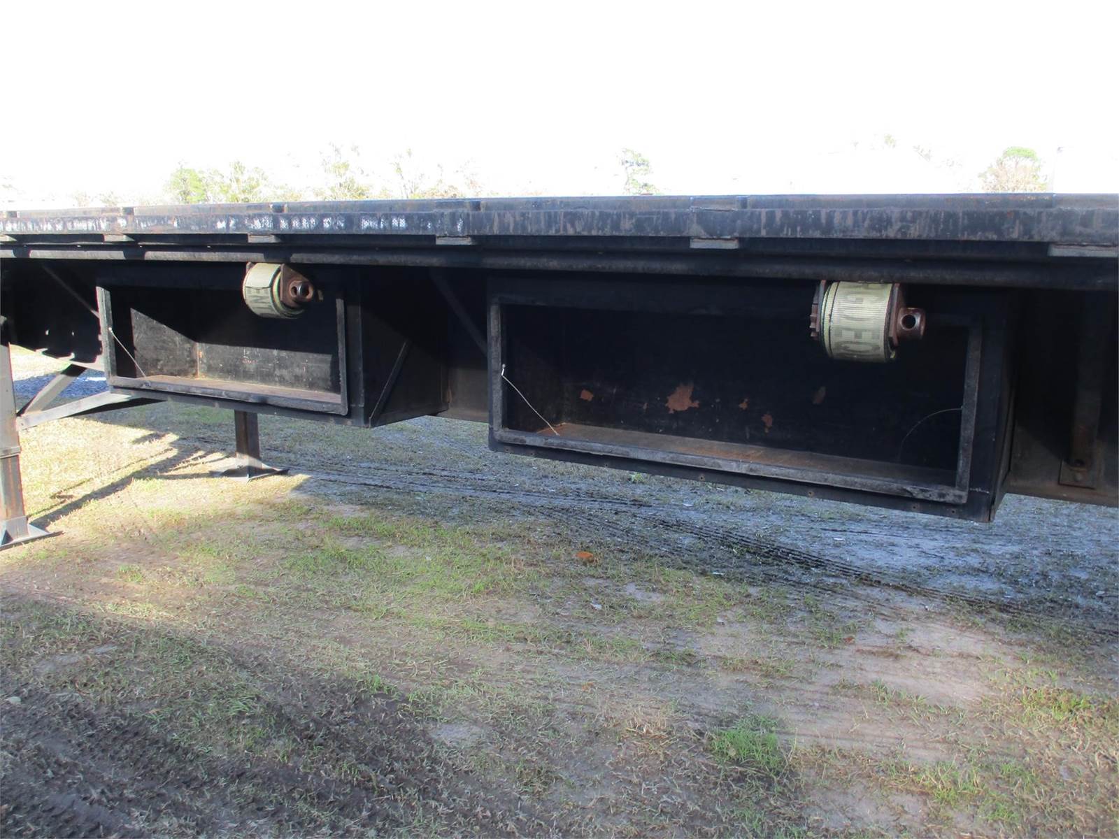 2008 UTILITY 48X102 MOFFETT KIT CLOSED SLIDING TANDEM - HandshakeFleet