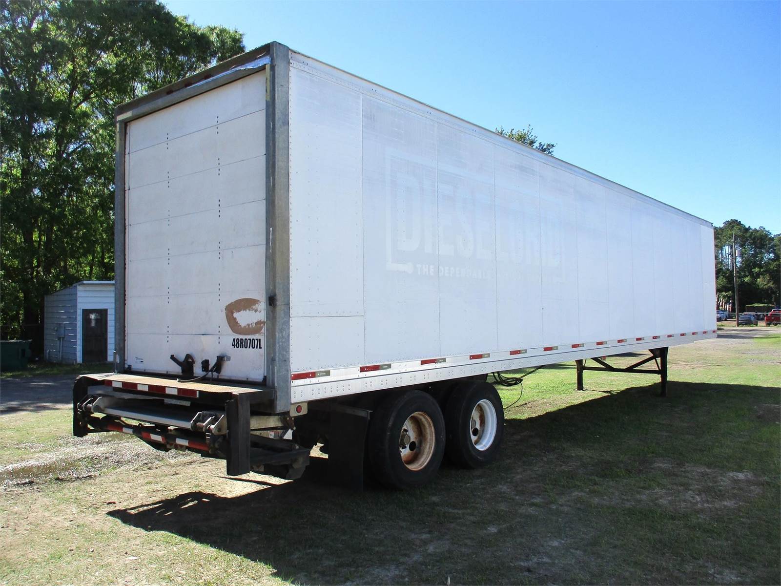 2007 Trailmobile 48X102 WITH MAXON 2500 POUND TUK A WAY LIFTGATE ...