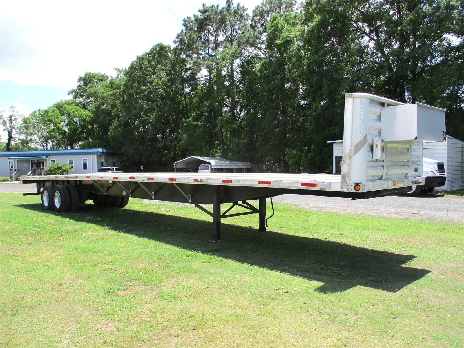 2013 UTILITY 53X102 CLOSED SLIDING TANDEM AIR RIDE - HandshakeFleet
