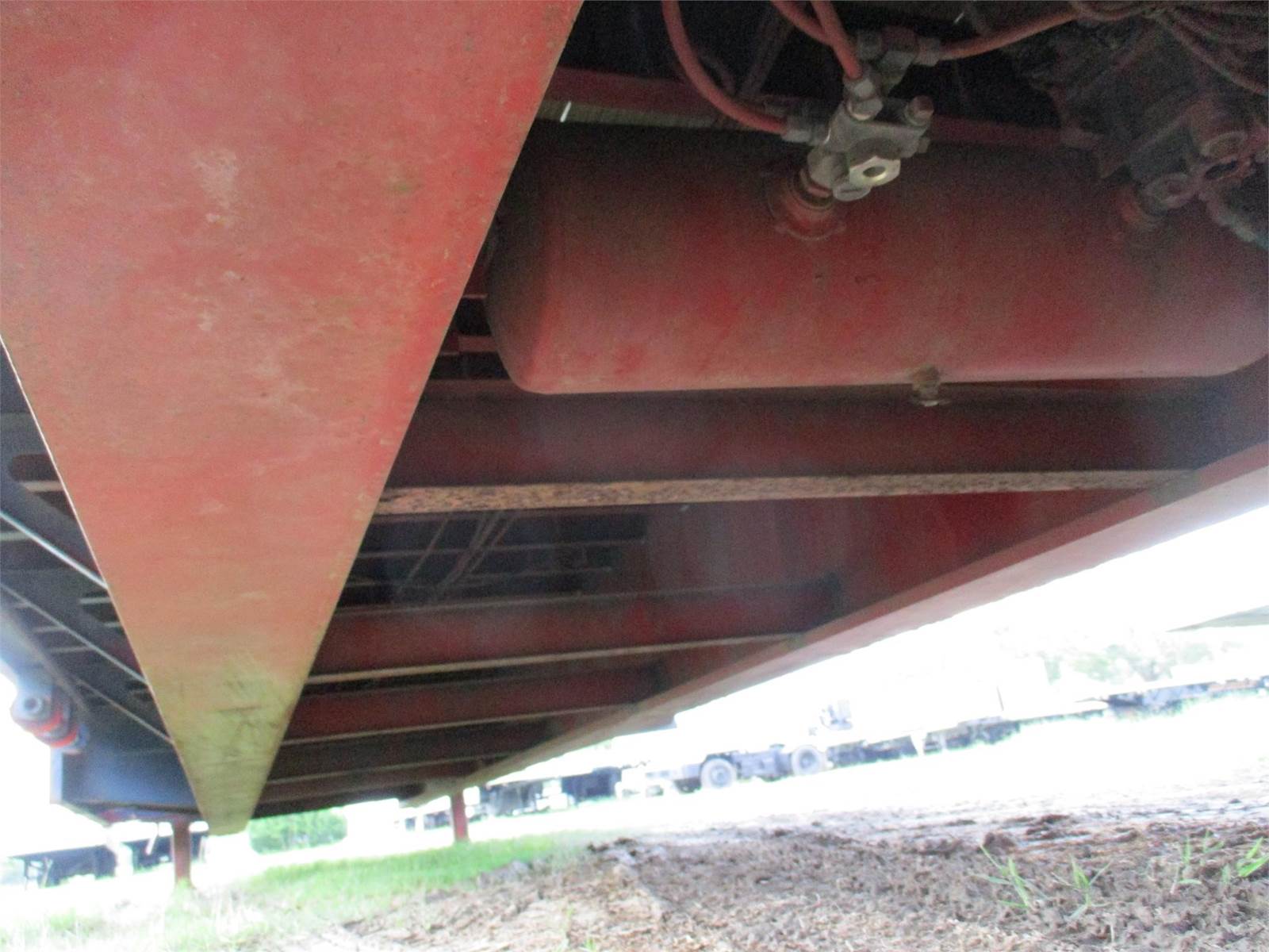 2001 Fontaine 46X102 FORKLIFT RAMP DROP DECK TRAILER - HandshakeFleet