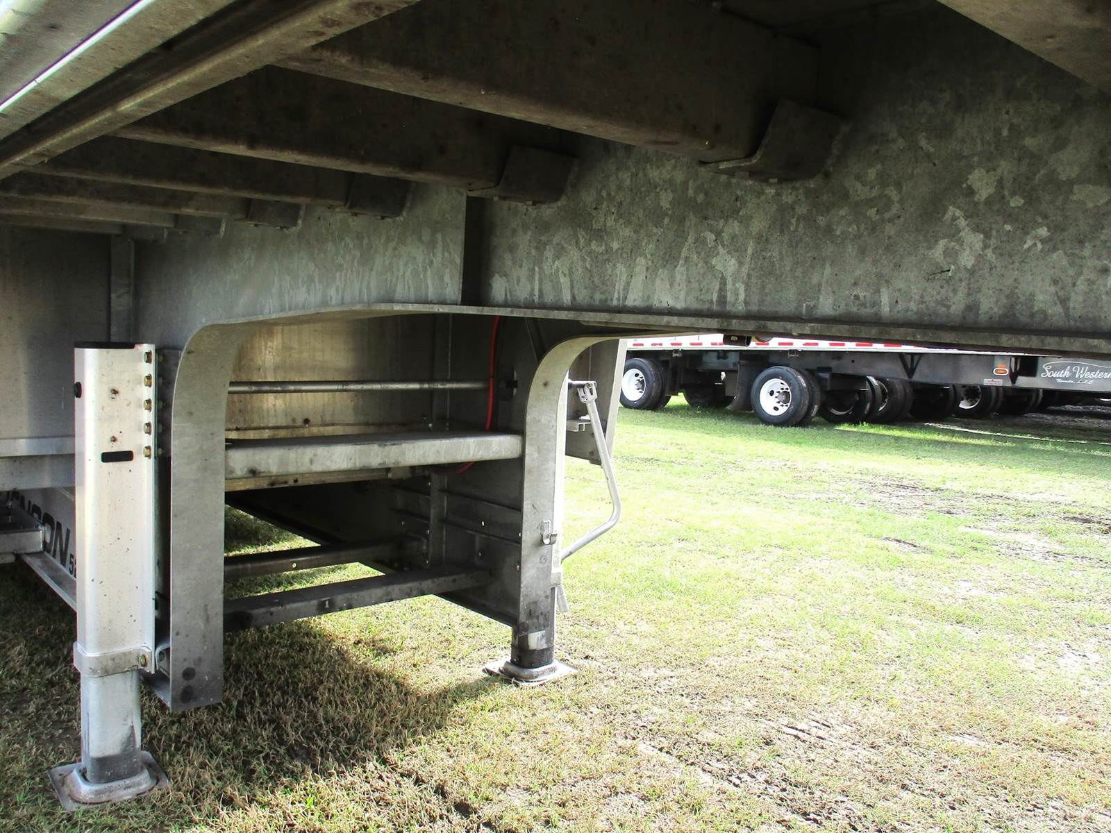 2023 Benson 53 FT HD RAMP KIT, 17.5 RIMS WITH REAR SLIDING AXL - HandshakeFleet