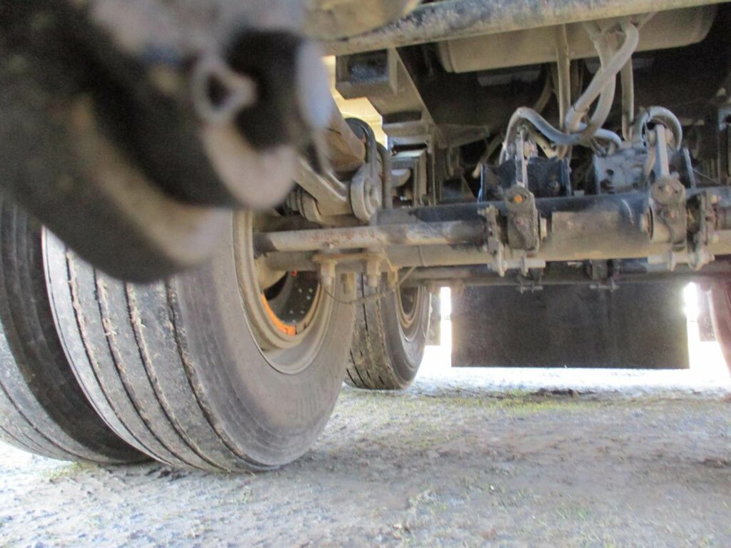 2019 MAC Trailer 30 FT TRI AXLE FLORIDA SPEC - HandshakeFleet