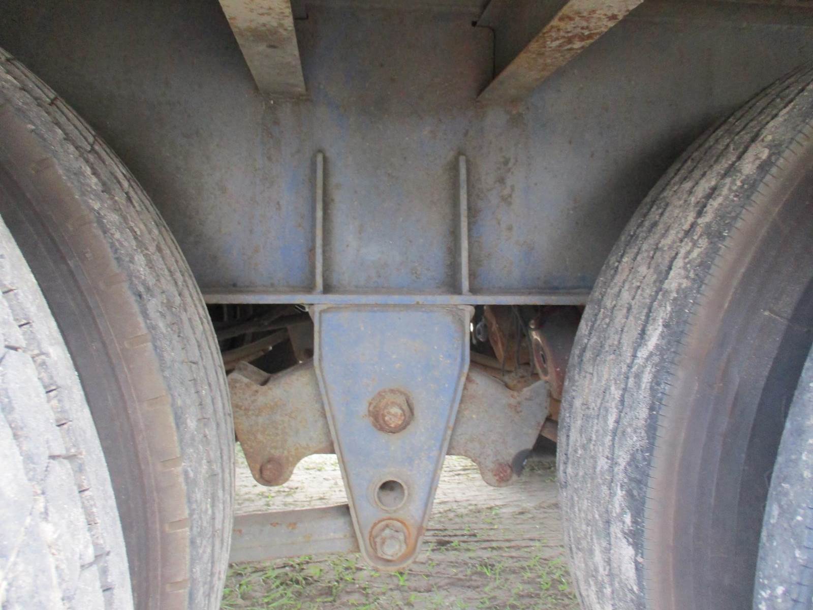 1995 Fontaine DROP DECK WITH FORK LIFT RAMP - HandshakeFleet